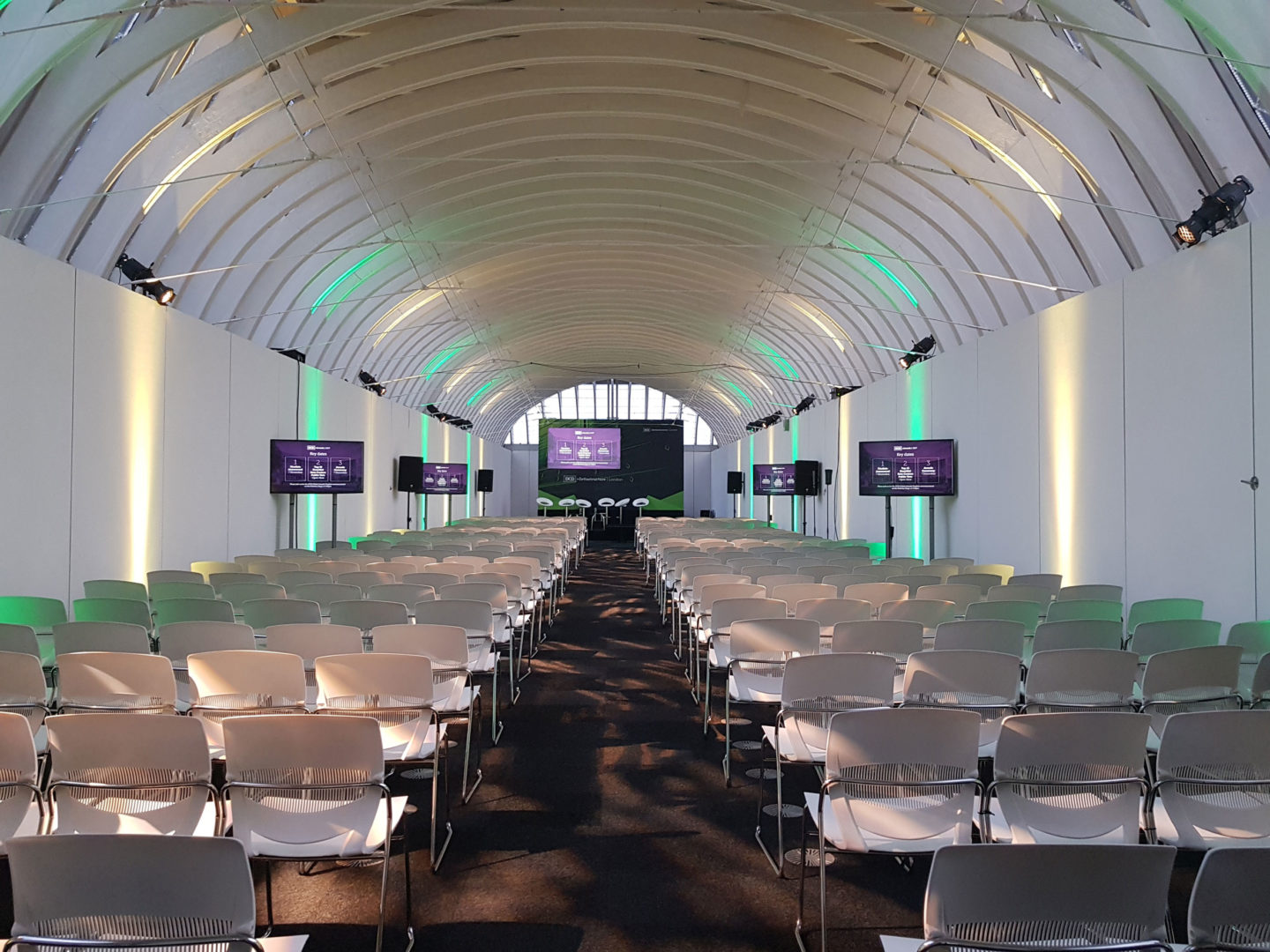 Top 5 Conference Venues | Moving Venue